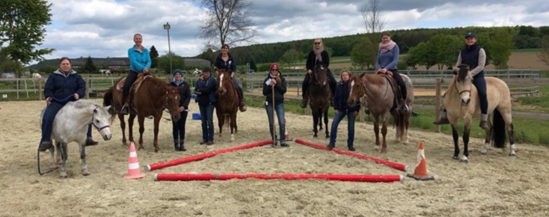 Trailkurs mit Alina Wandelt - WESTERNREITER ONLINE
